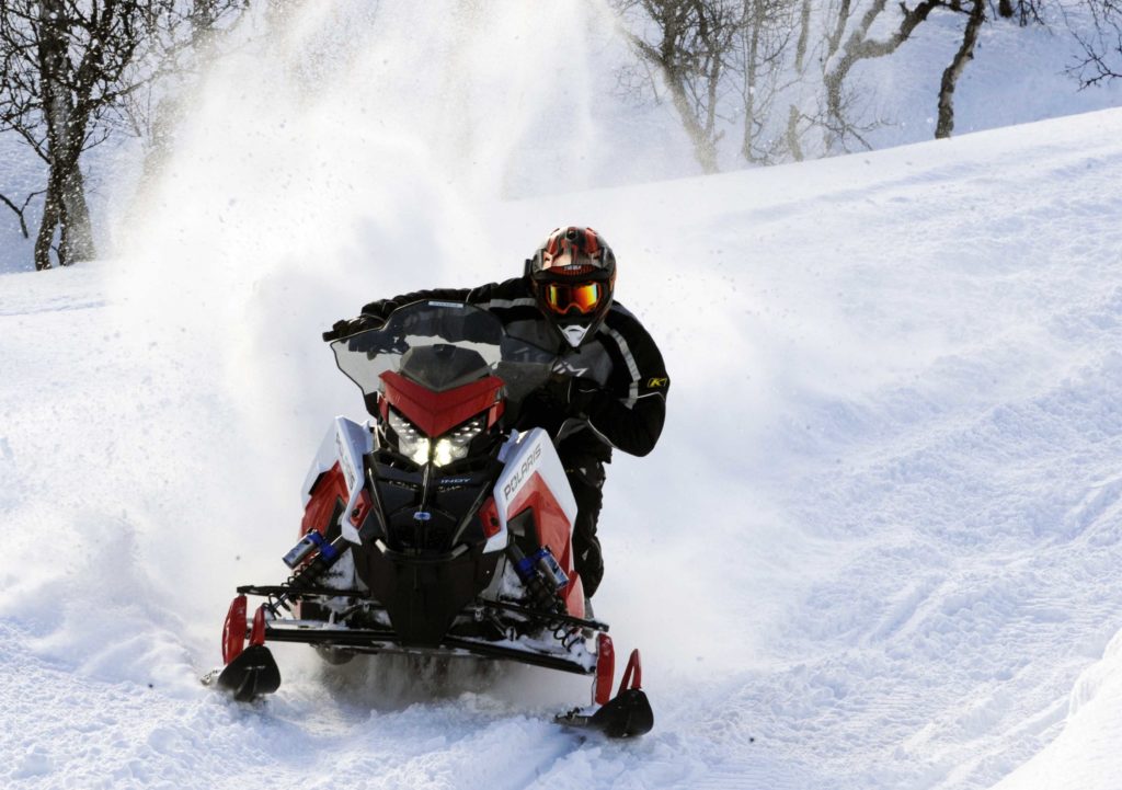 Polaris 650 INDY XC 137 Matryx | snowmobile.se
